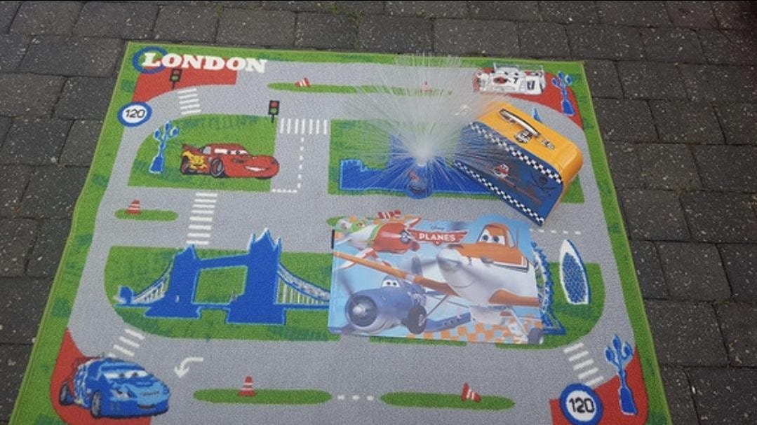 Helt og pent cars bilteppe. | FINN torget