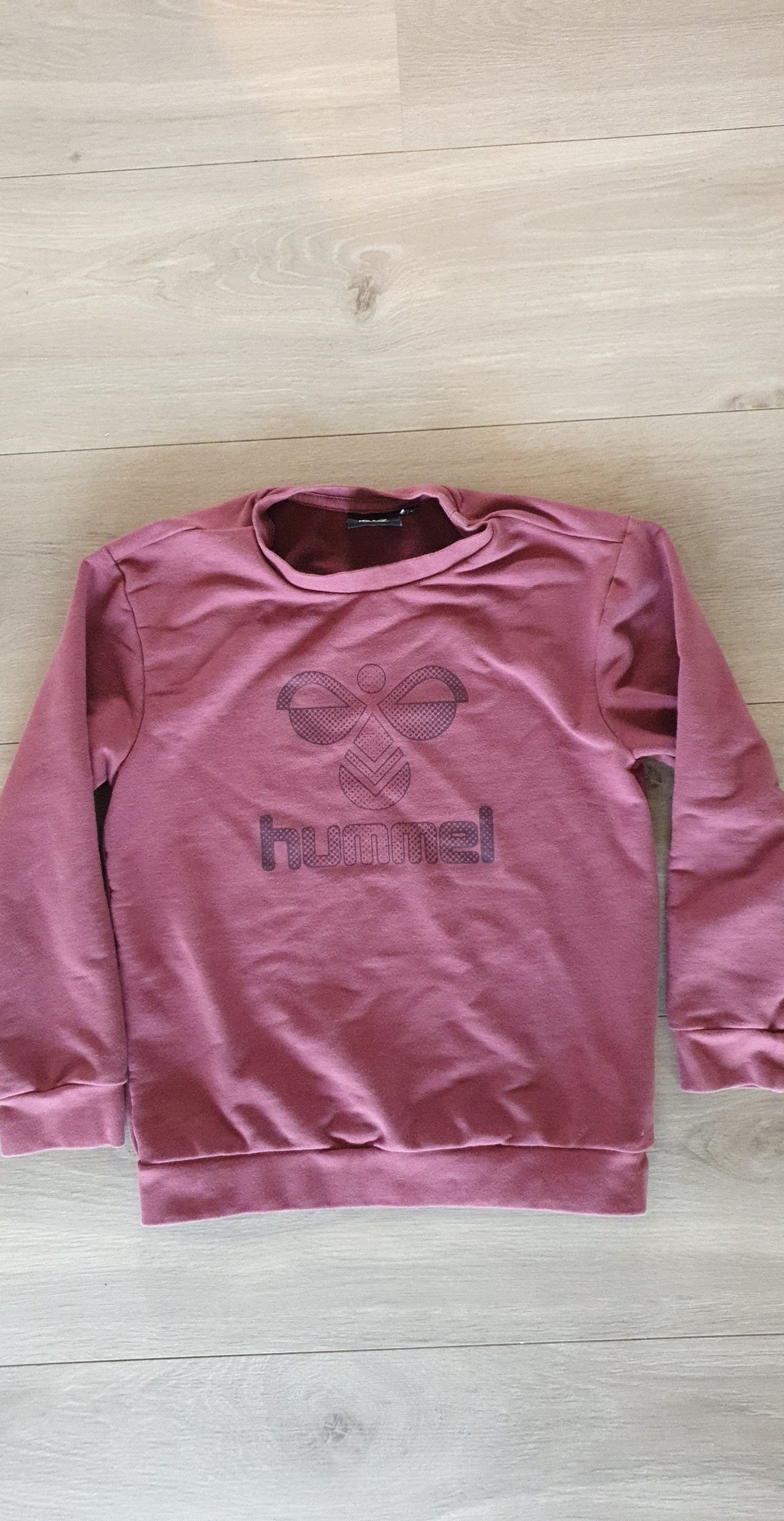 Pent brukt Hummel genser str 122 / 7 år. | FINN.no