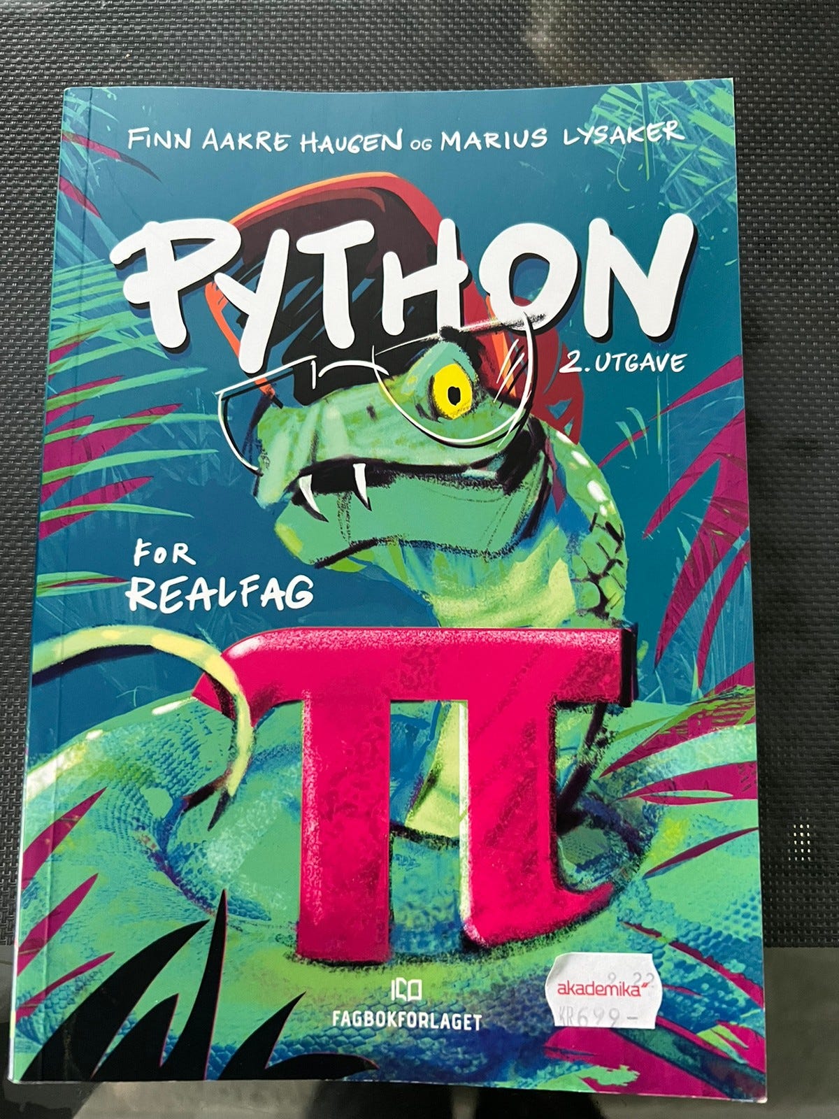 Python for Realfag | FINN torget