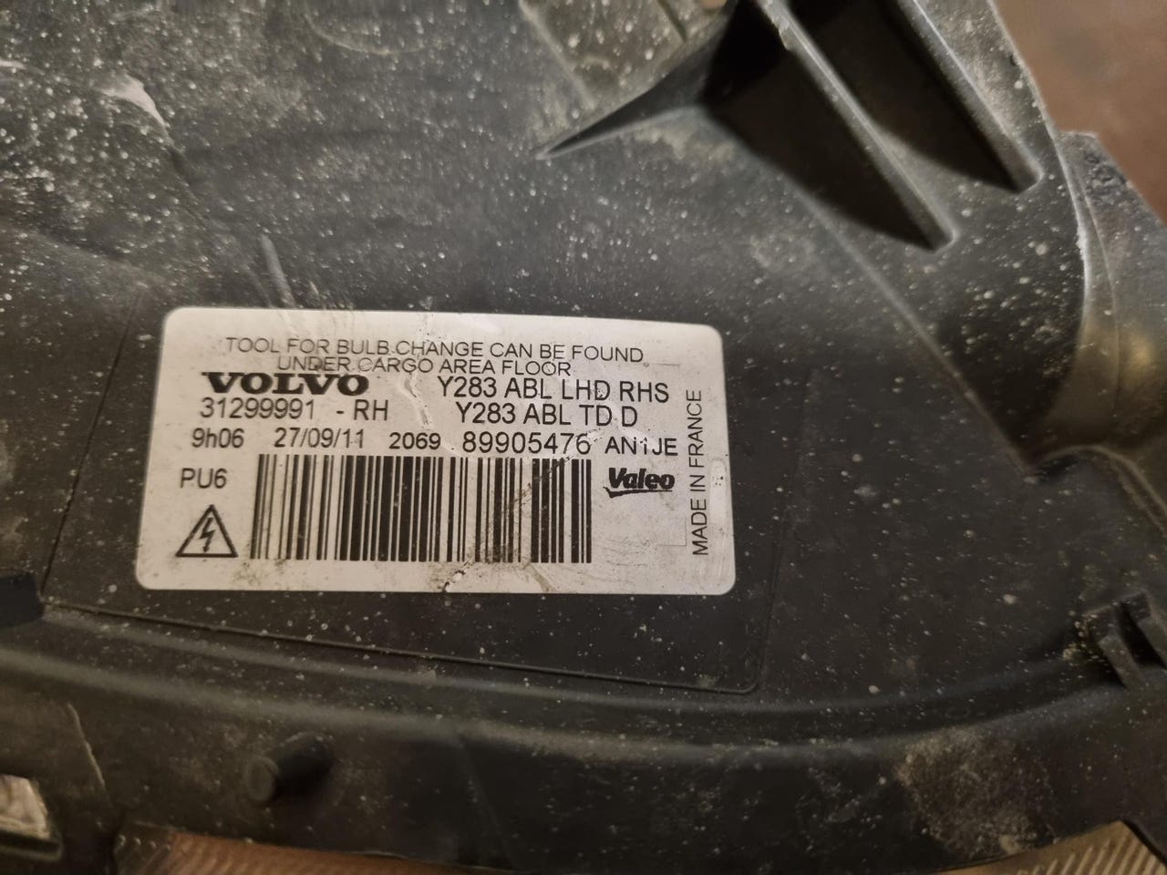 Frontlykt volvo V60/S60 | FINN torget