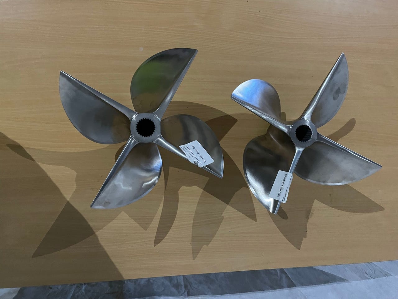 Rolla propeller 15,5 x 27P (RH + LH) | FINN-torget