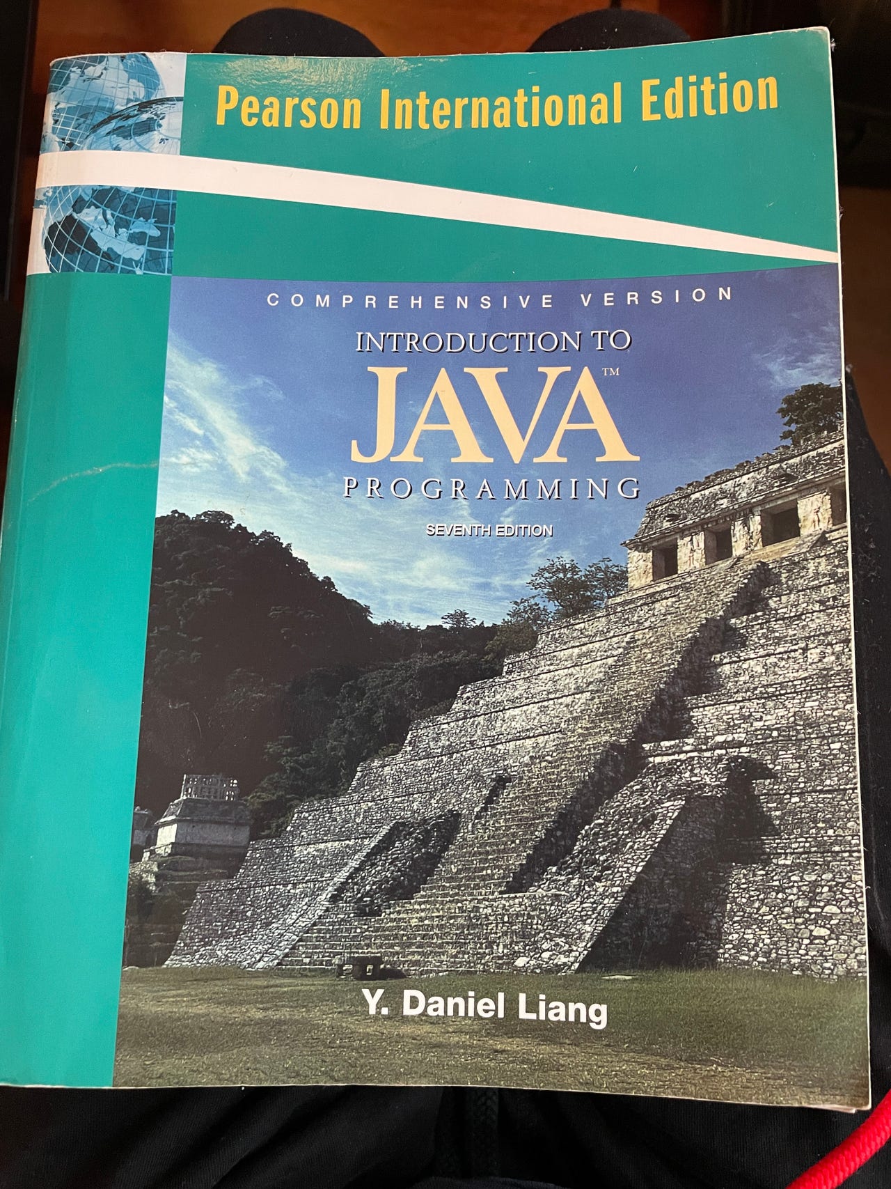 Introduction to Java programming (7th edition) | FINN torget