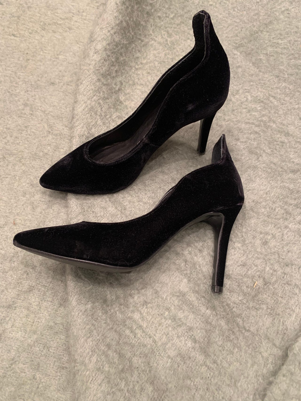 Sorte pumps i fløyel fra bili bi copenhagen str 39 | FINN torget