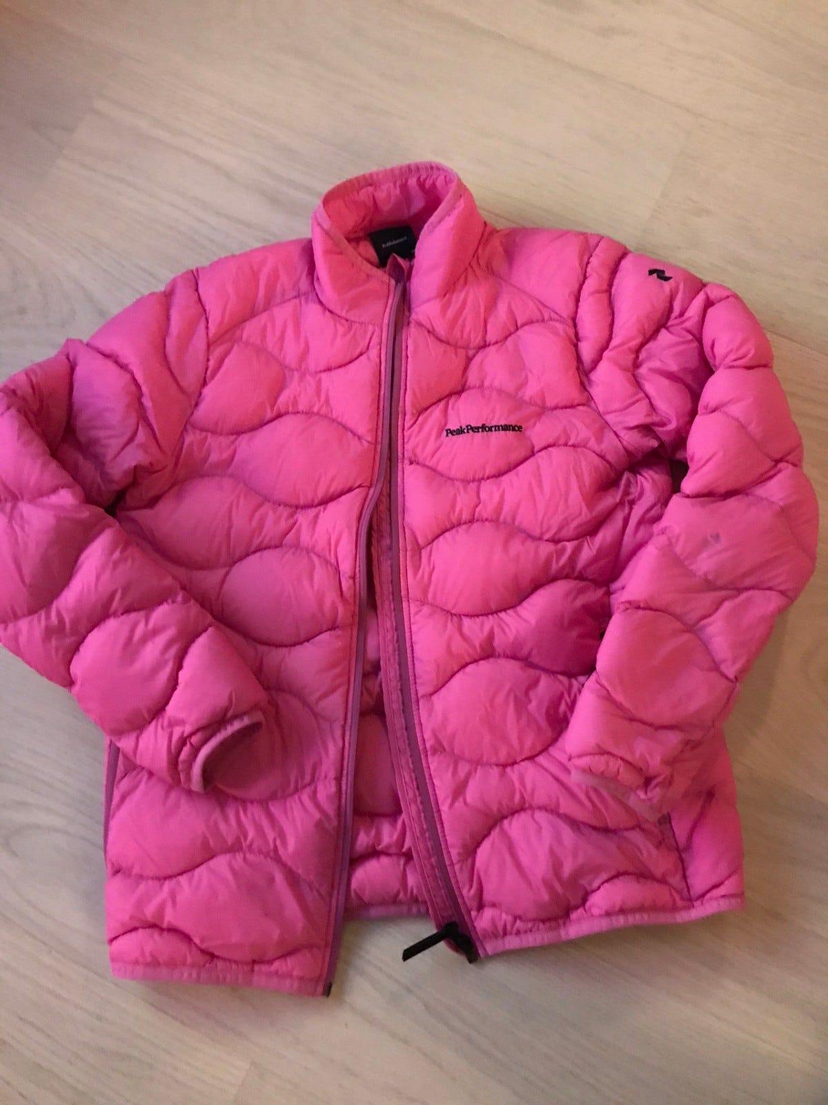 Peak Performance tynn dunjakke | FINN-torget