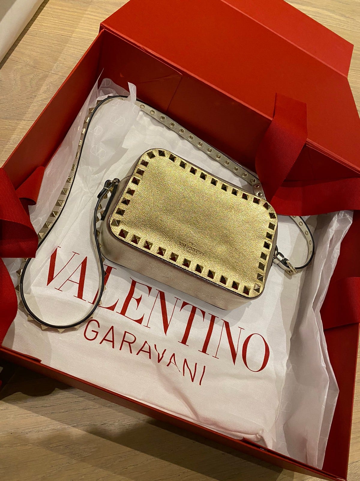 Vakker veske fra Valentino | FINN-torget