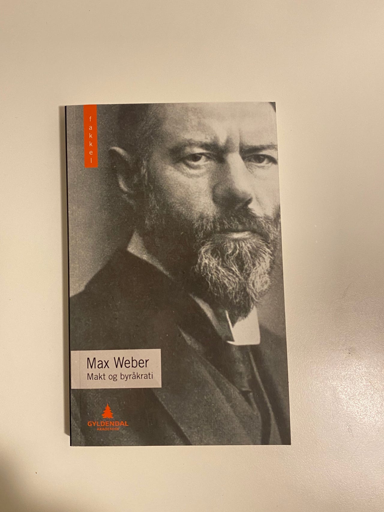 Makt og byråkrati - Max Weber | FINN.no