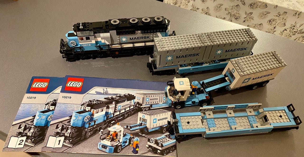Lego 10219 Maersk Container Train | FINN torget