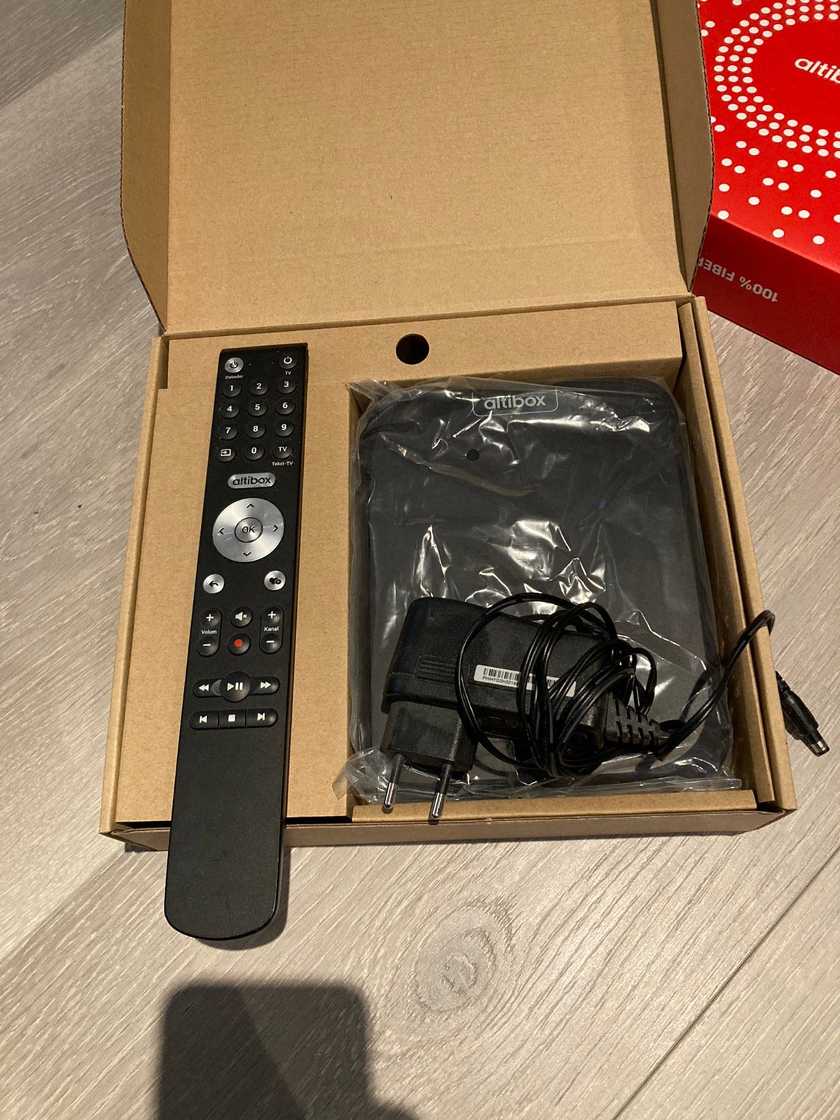 Altibox 4K dekoder Huawei - Q22 | FINN-torget