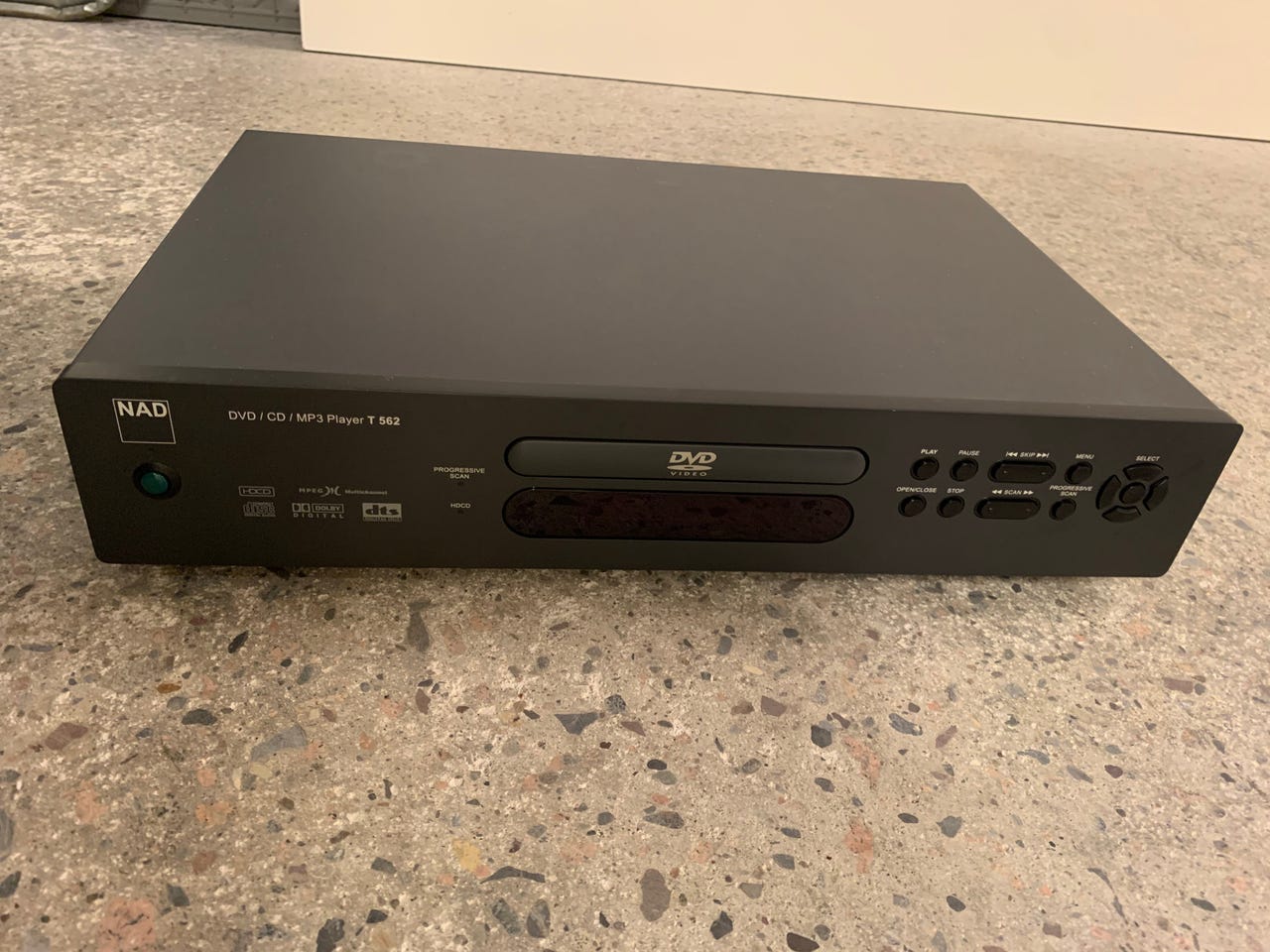 NAD T562 DVD/CD/MP3 | FINN torget