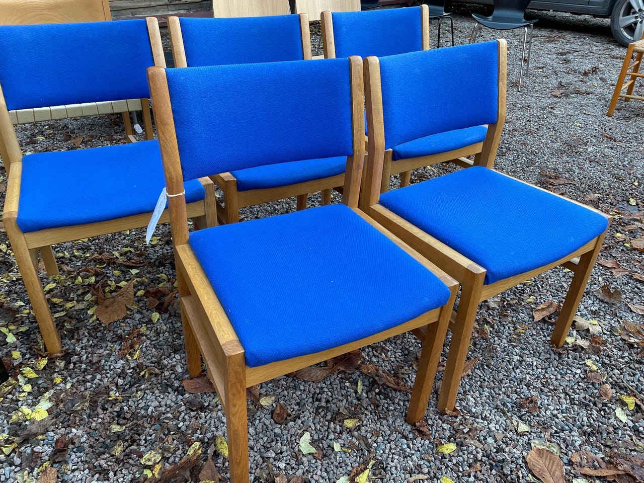 Sorø Stolefabrik; 5 fine stoler i eik/ull, samlet 4000,-. | FINN-torget