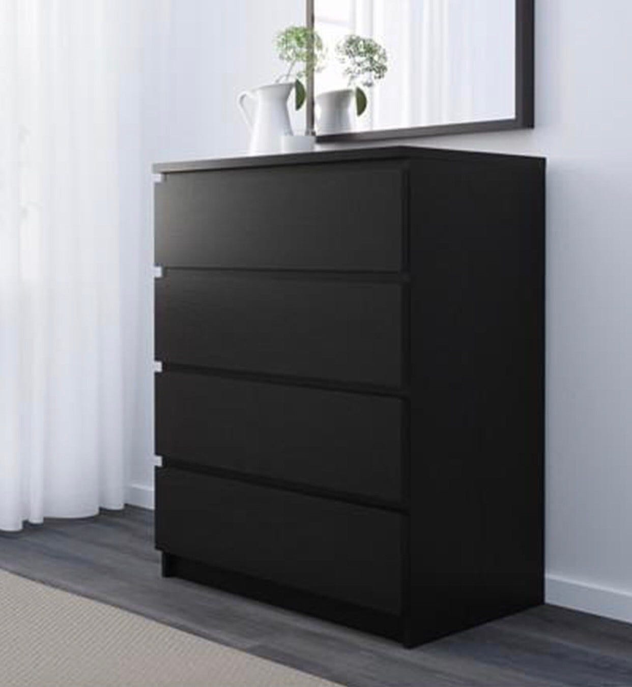 2 stk Ikea malm kommoder sort med fire skuffer. Selges enkeltvis for ...