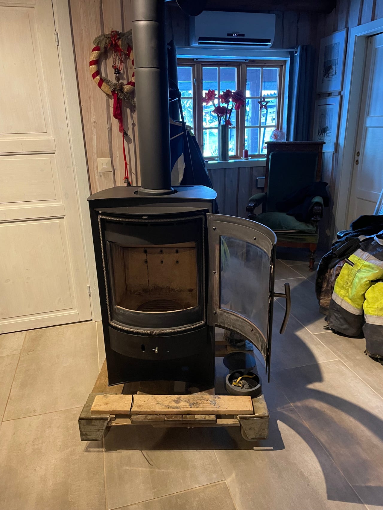 Rentbrennende peisovn WIKING Nordic 7 | FINN torget