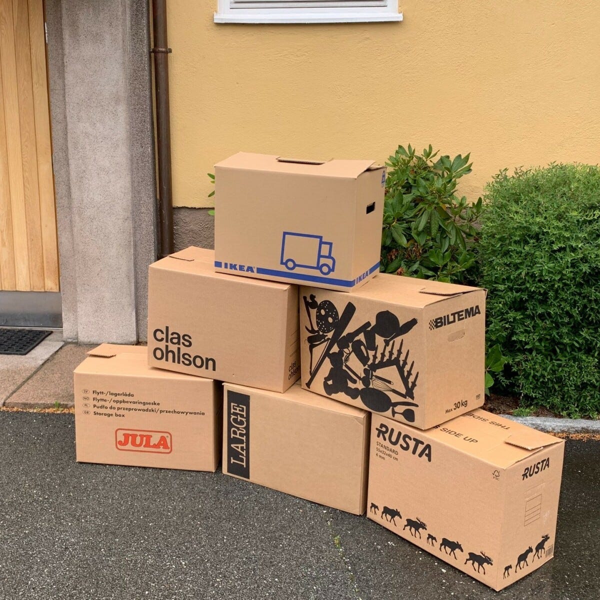 Flytteesker gis bort | FINN-torget