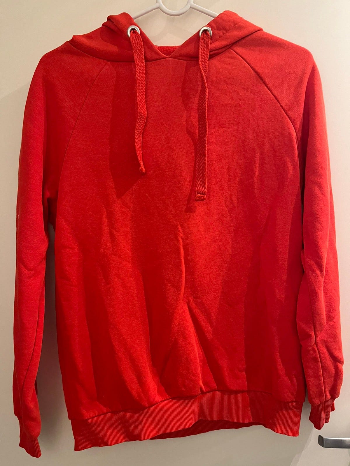 hettegenser | FINN-torget