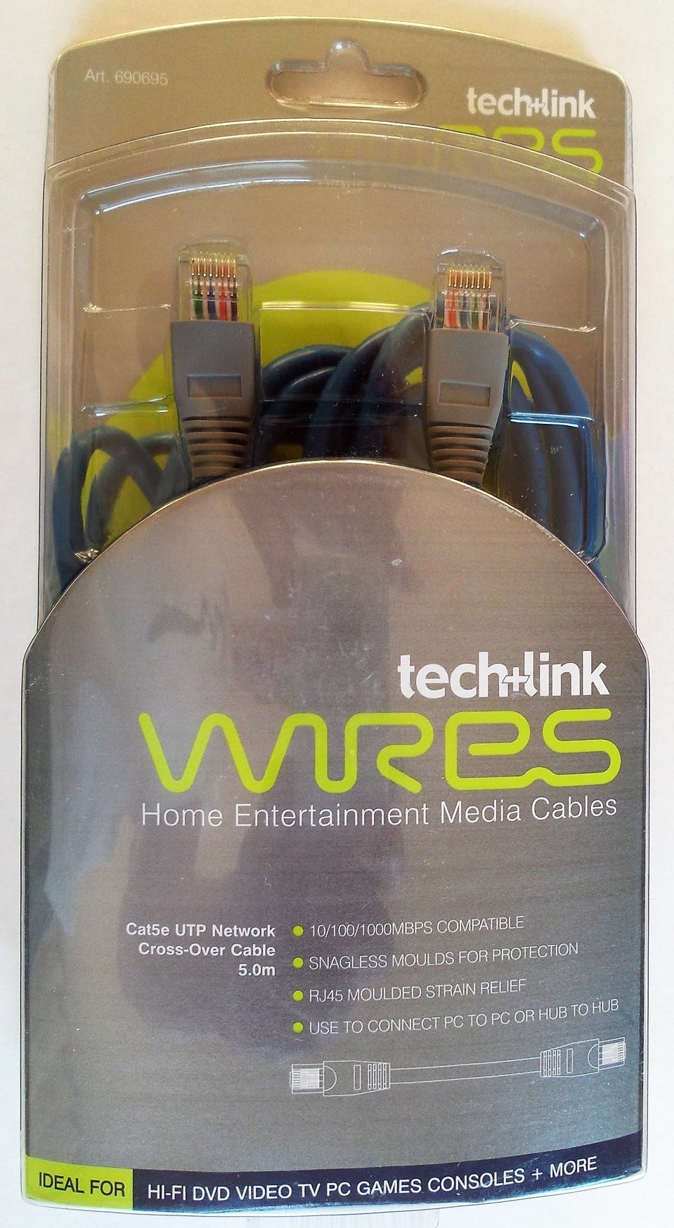 Flyttesalg! Ny nettverkskabel CAT5e UTP, cross-over | FINN-torget