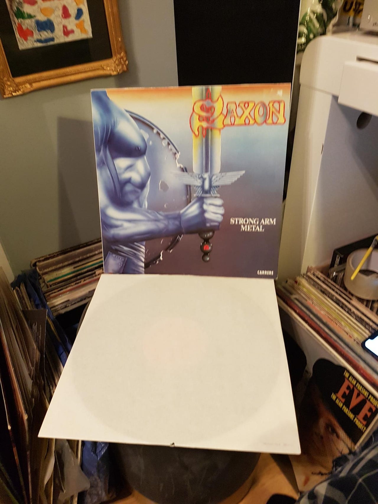 Saxon strong arm metal greatest hits | FINN torget