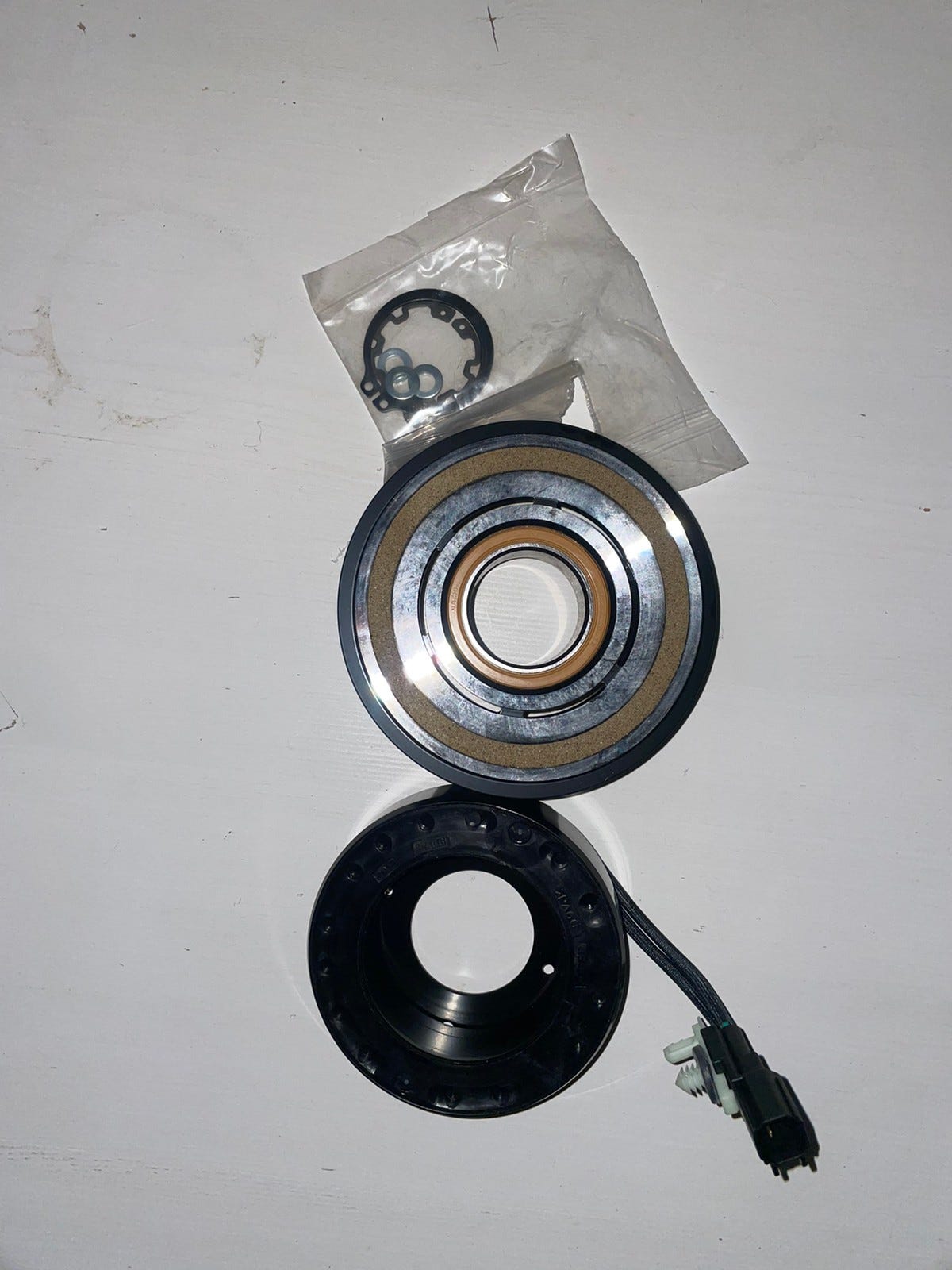 1855475 A/C Clutch New genuine Ford part | FINN-torget