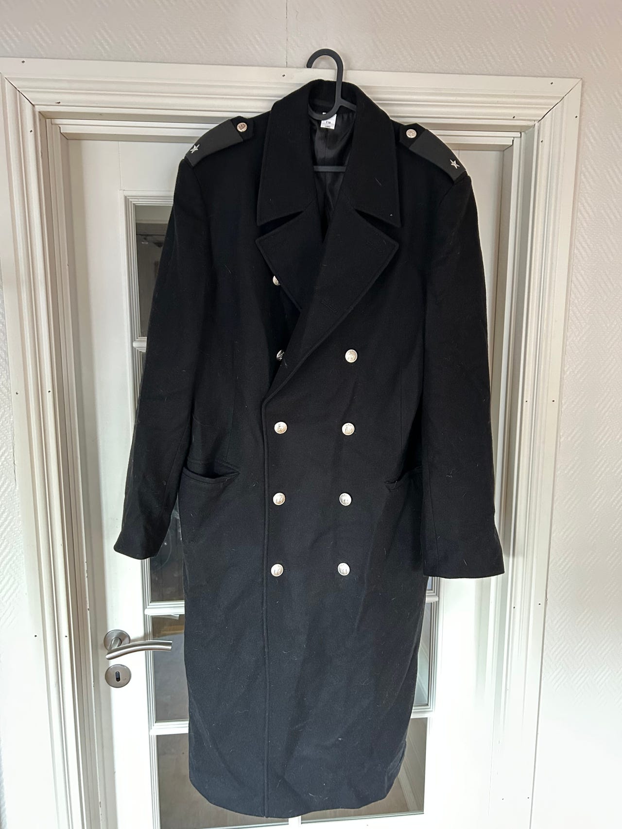 Frakk til uniform. 100% Ull. Hæren. | FINN torget