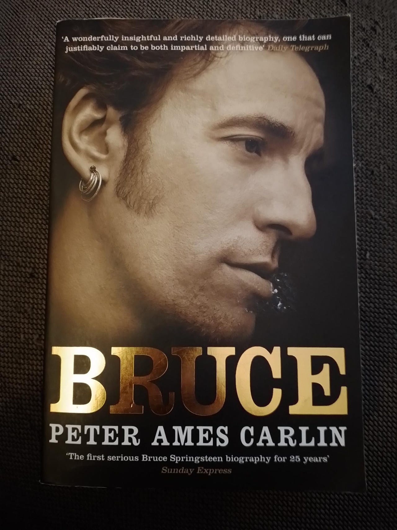 BRUCE - Peter Ames Carlin | FINN-torget