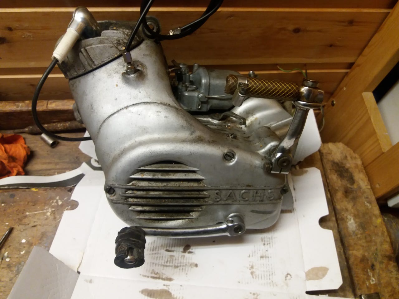 Uskrudd 4 girs sachsmotor kun 900 mil/sachs til tempo corvette/panter ...