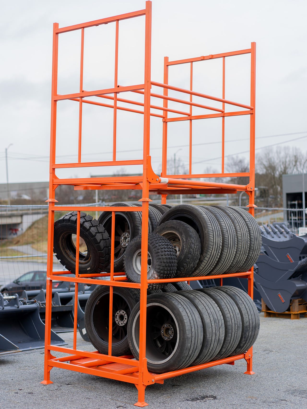 Dekkreol personbil eller lastebil dekk | FINN torget