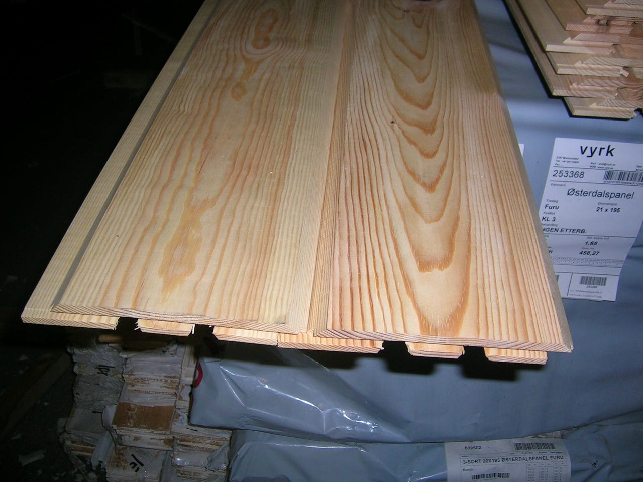 Grov innvendig panel. Østerdalspanel. | FINN-torget