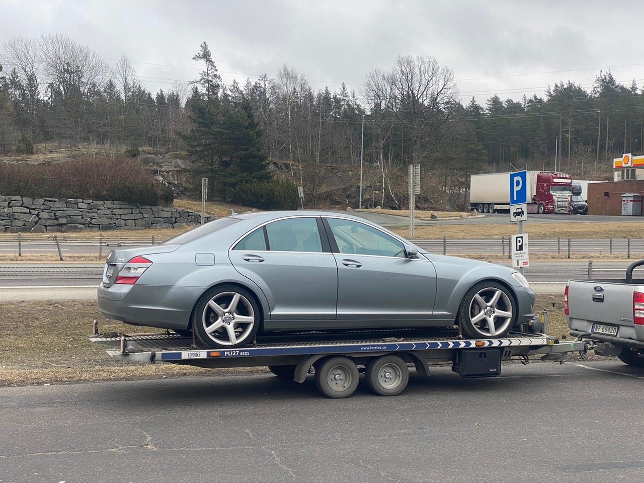 Biltransport bilfrakt bilfrakter frakt av bil Cartransport | FINN-torget