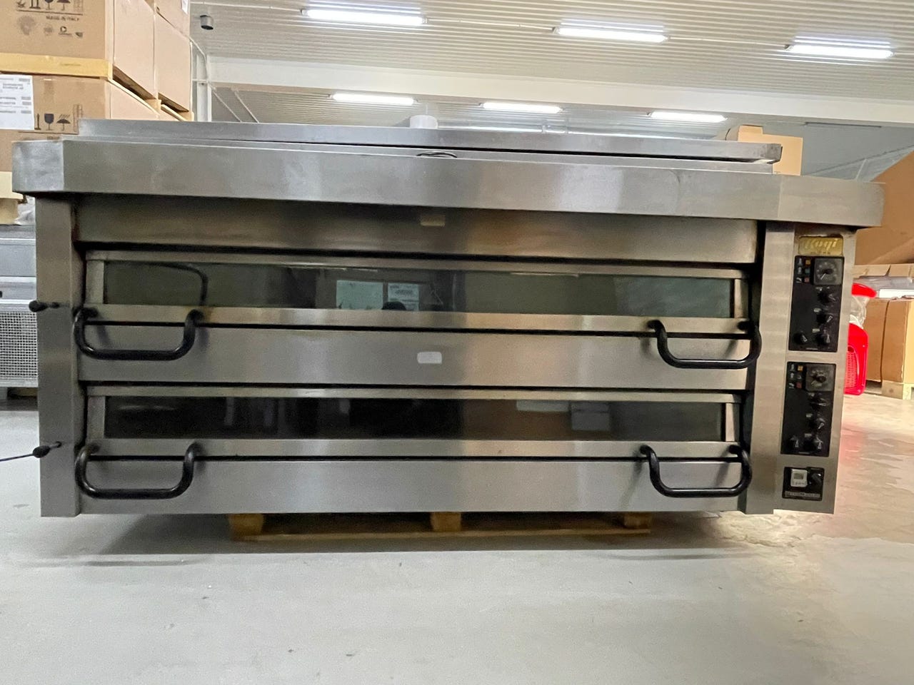 Pizzaovn pizzamater 842 E 8+8 stora Pizzor | FINN-torget