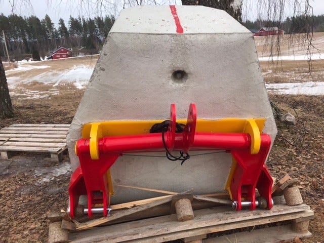 Mjøs Betong Lodd – hasletraktor.no