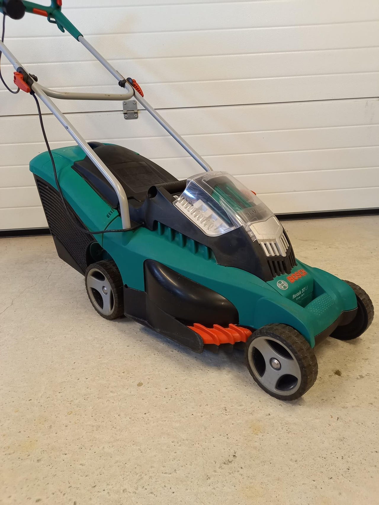 Bosch Rotak 37LI | FINN torget