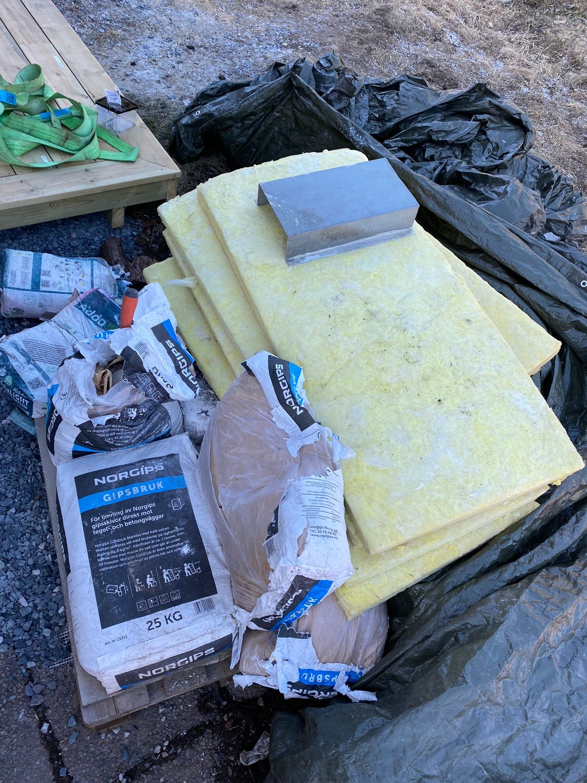 PROFF Isolasjonsplater, NORGIPS gips-lim, FLÜGGER sandplast, Adda PRO ...