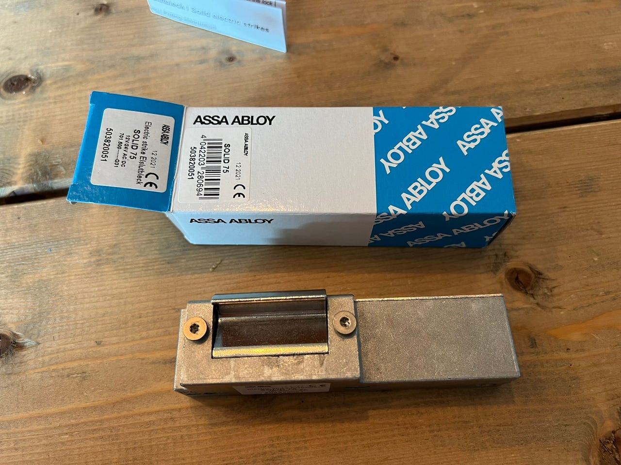 Elektrisk sluttstykke assa, Solid 75, nytt i eske, under 1/2 pris ...