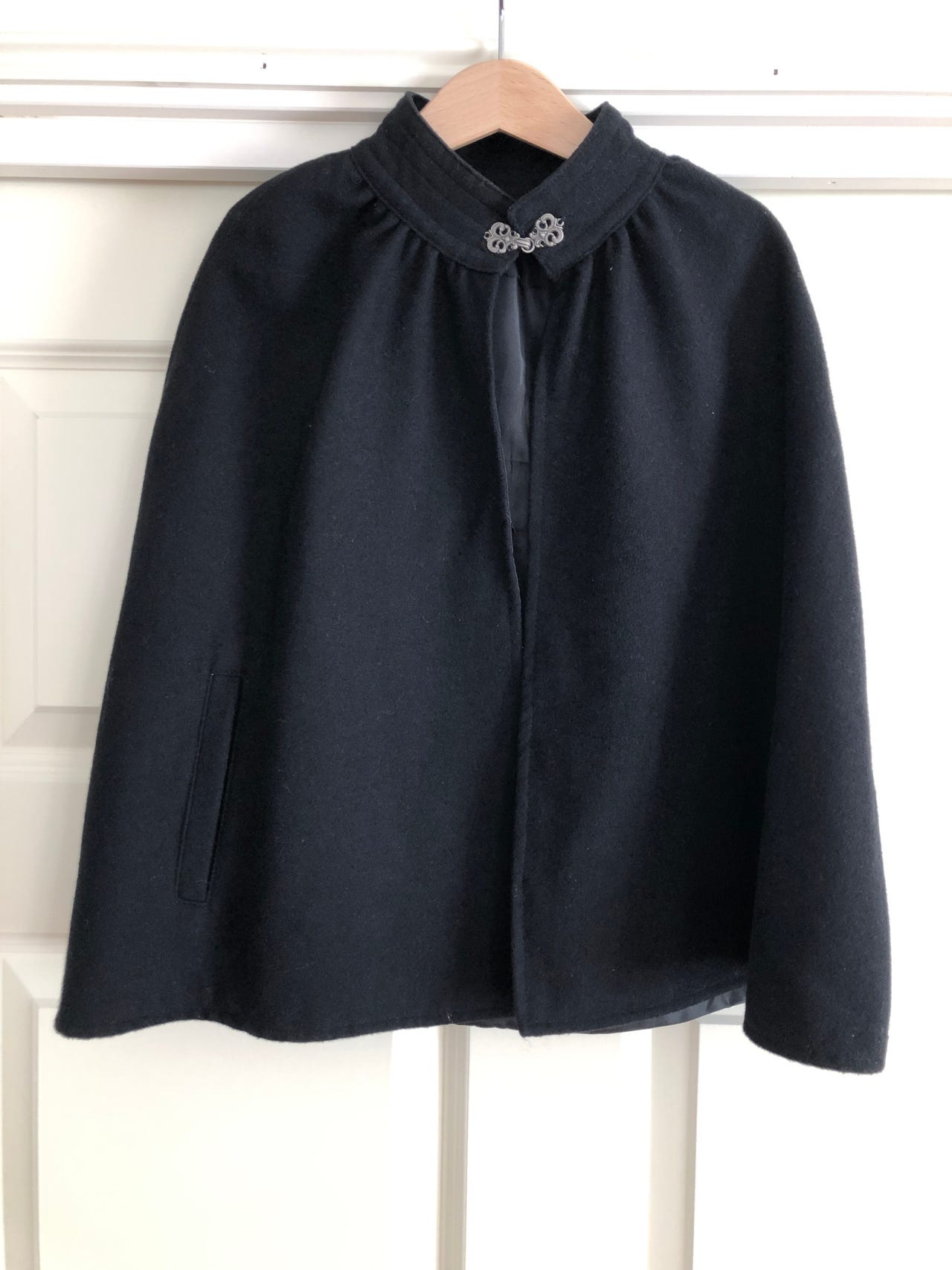 Kappe til bunad | FINN-torget