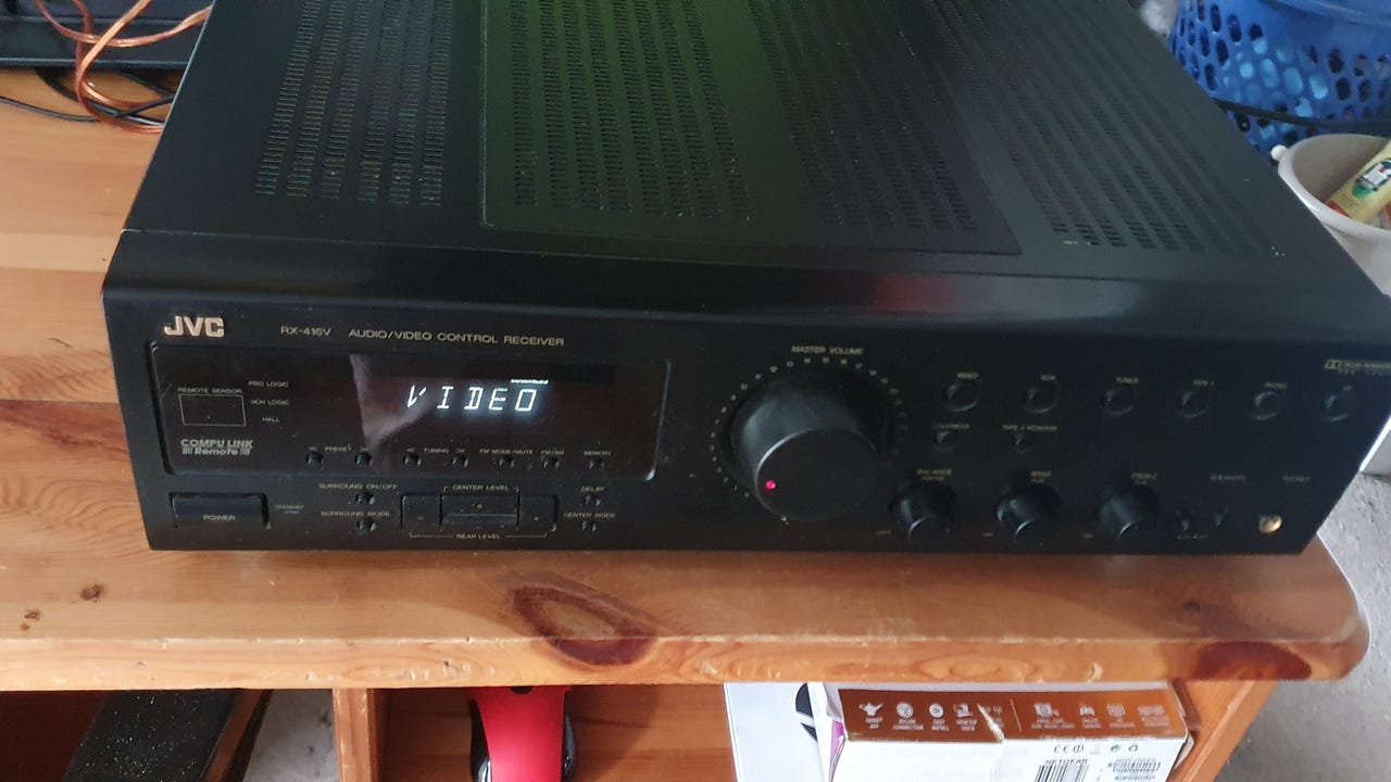 JVC - Souroundforsterker Type AX - 416 V til Hjemmekino Høytalere ...