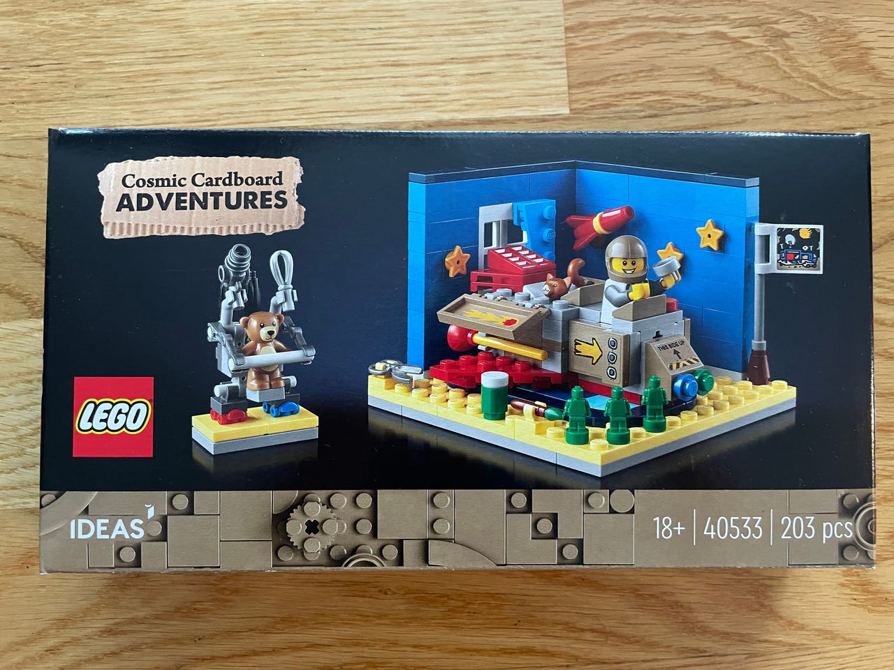 Ny/Uåpnet LEGO Ideas 40533 Cosmic Cardboard Adventures | FINN-torget