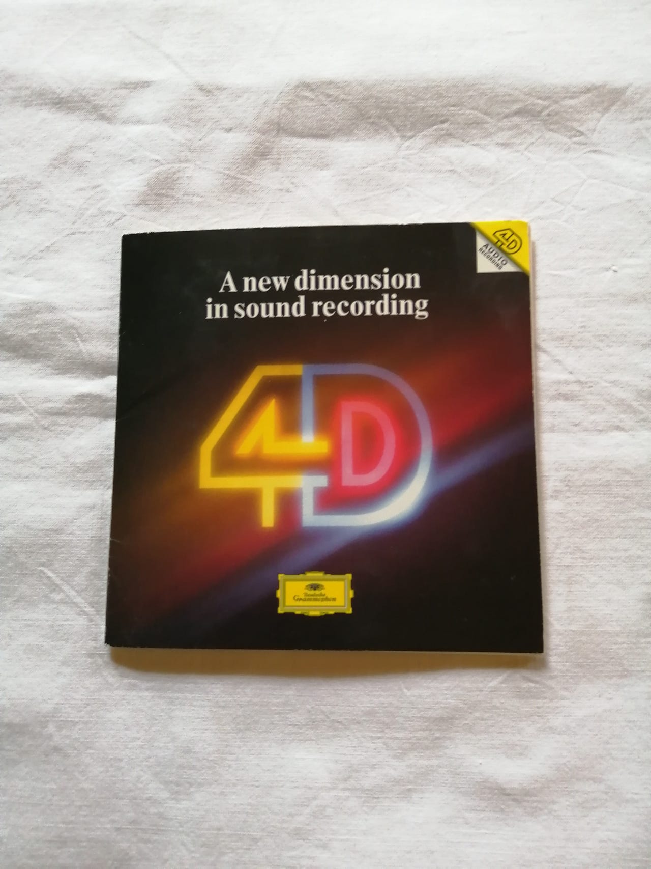 4D - A new dimension in sound recording. | FINN-torget