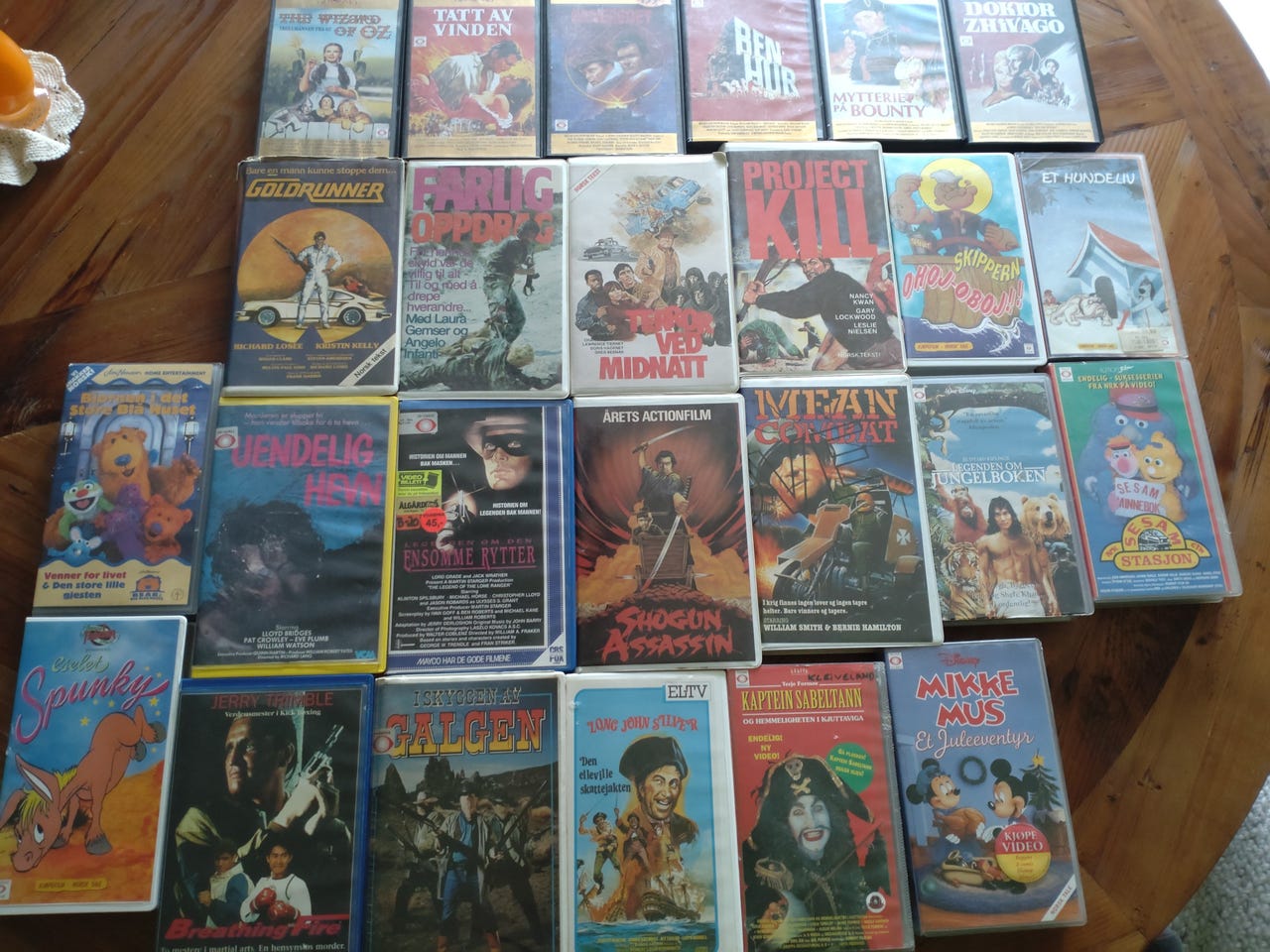 Sjeldne VHS big box og VHS filmer | FINN torget