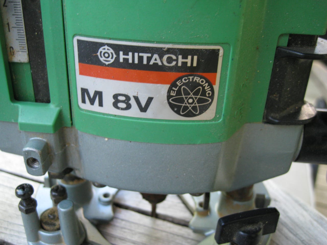 Hitachi overfres M8V med diverse freser | FINN torget