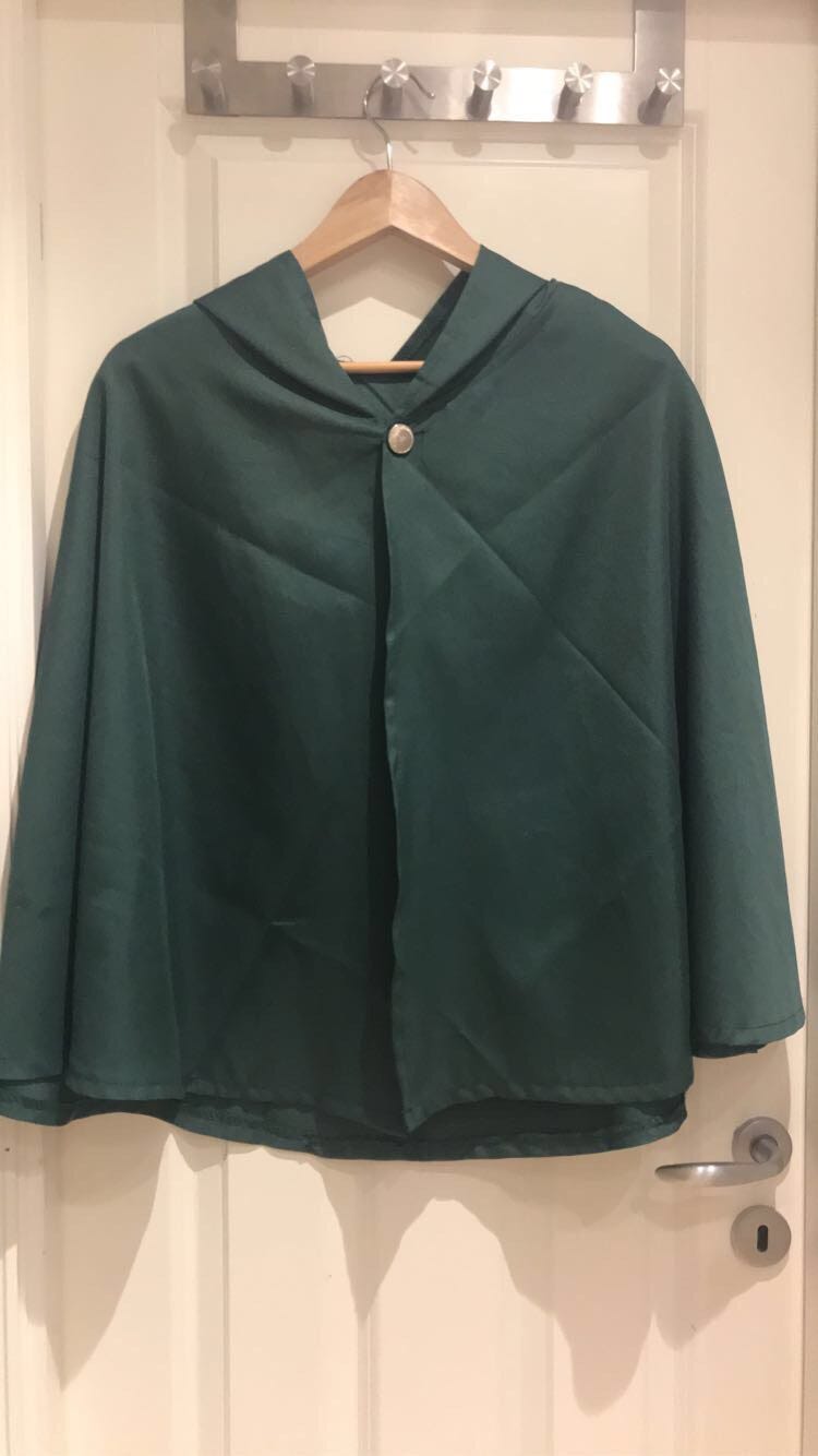 Attack On Titan - Cosplay Kappe | FINN torget