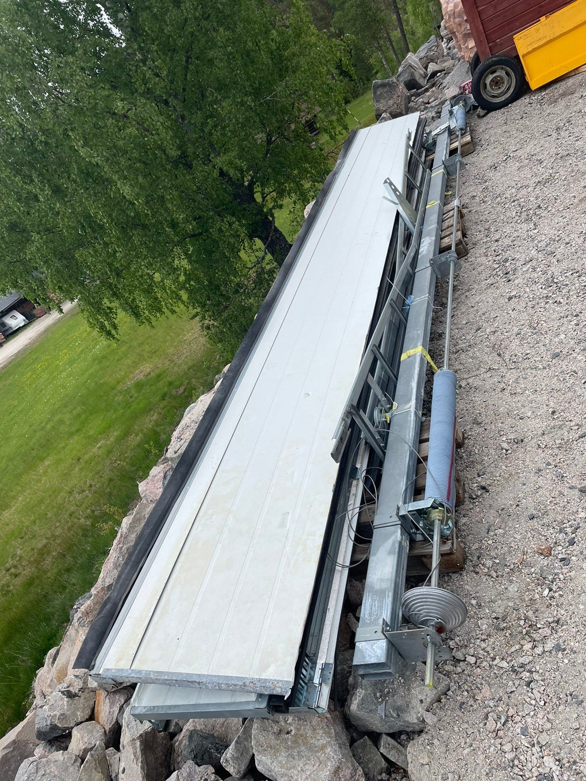 Lindab Doorline industriport. | FINN torget