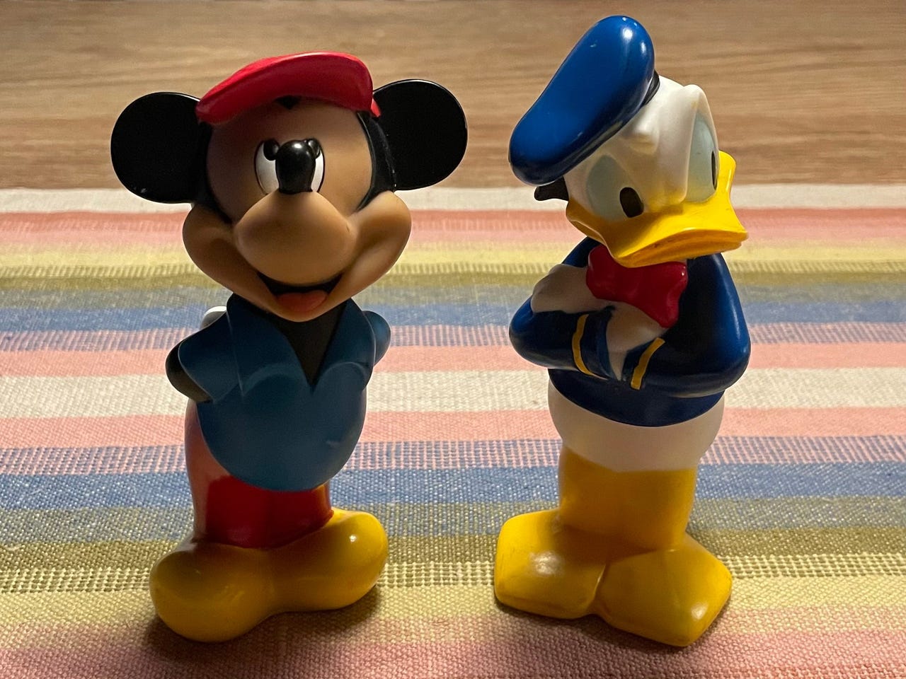 Mikke Mus og Donald | FINN torget