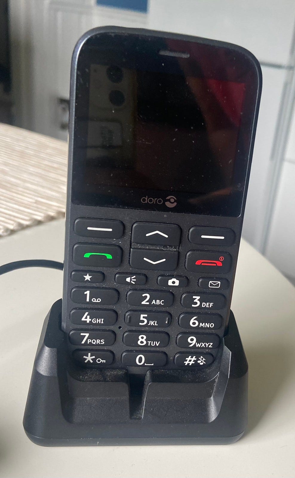 Doro mobiltelefon 1375 | FINN-torget