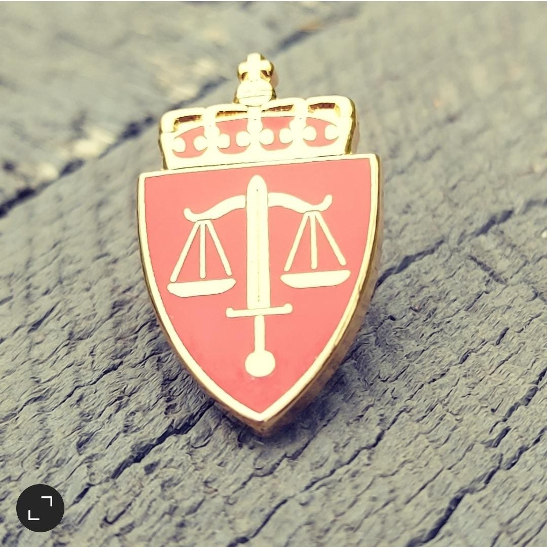 Generaladvokaten pin forsvaret | FINN-torget