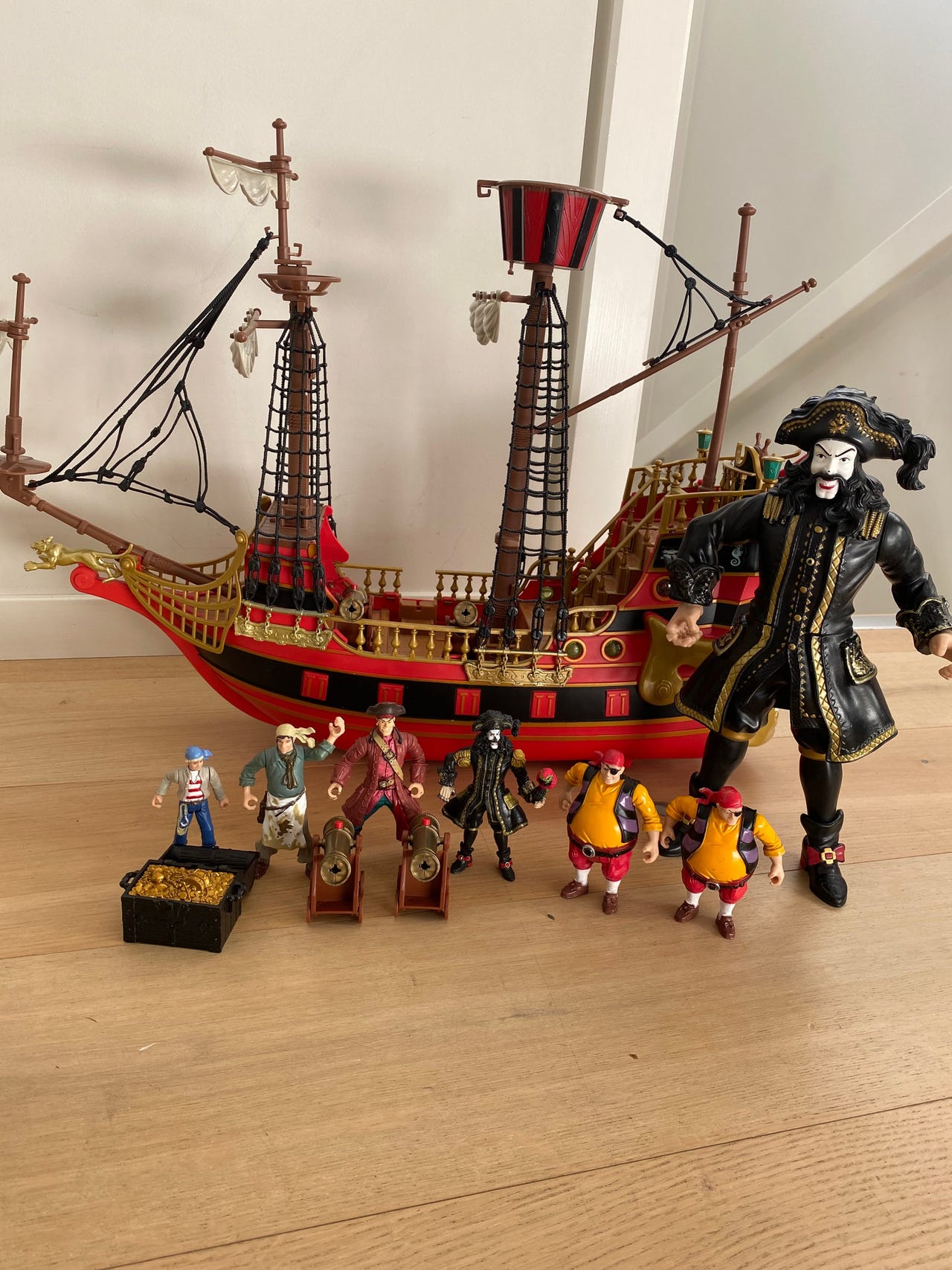 Kaptein Sabeltann Skute | FINN-torget