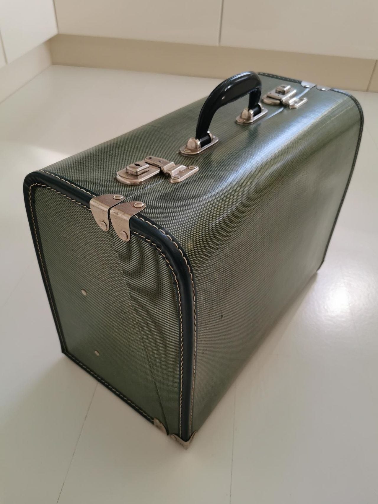 Symaskin koffert selges | FINN.no