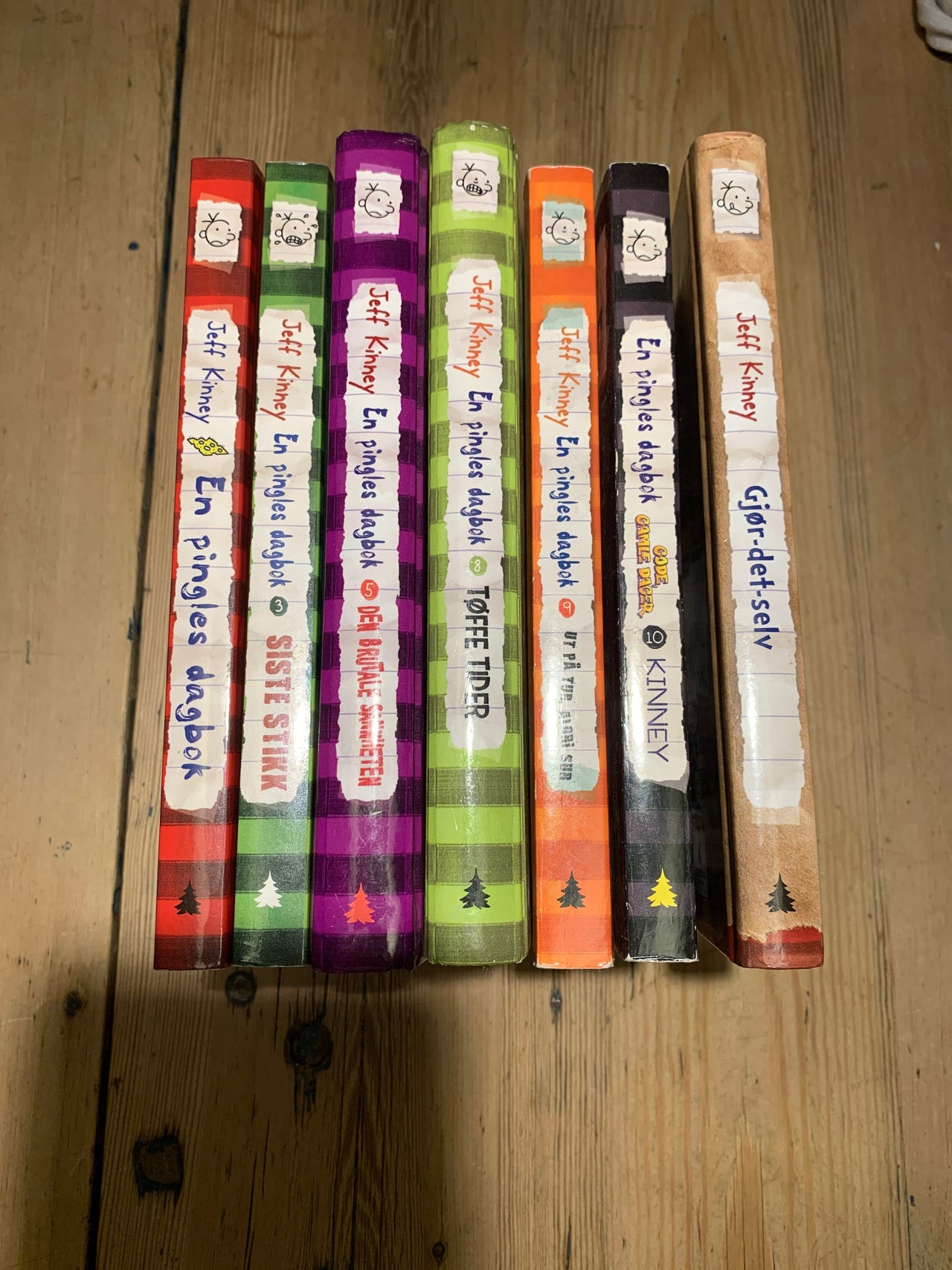 En pingles dagbok Pakke | FINN.no