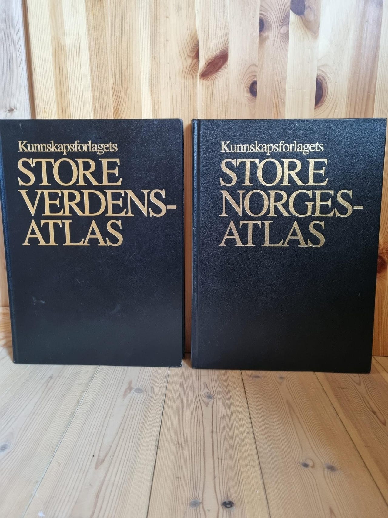 Verdens Atlas og Norges Atlas fra Kunnskapsforlaget | FINN.no