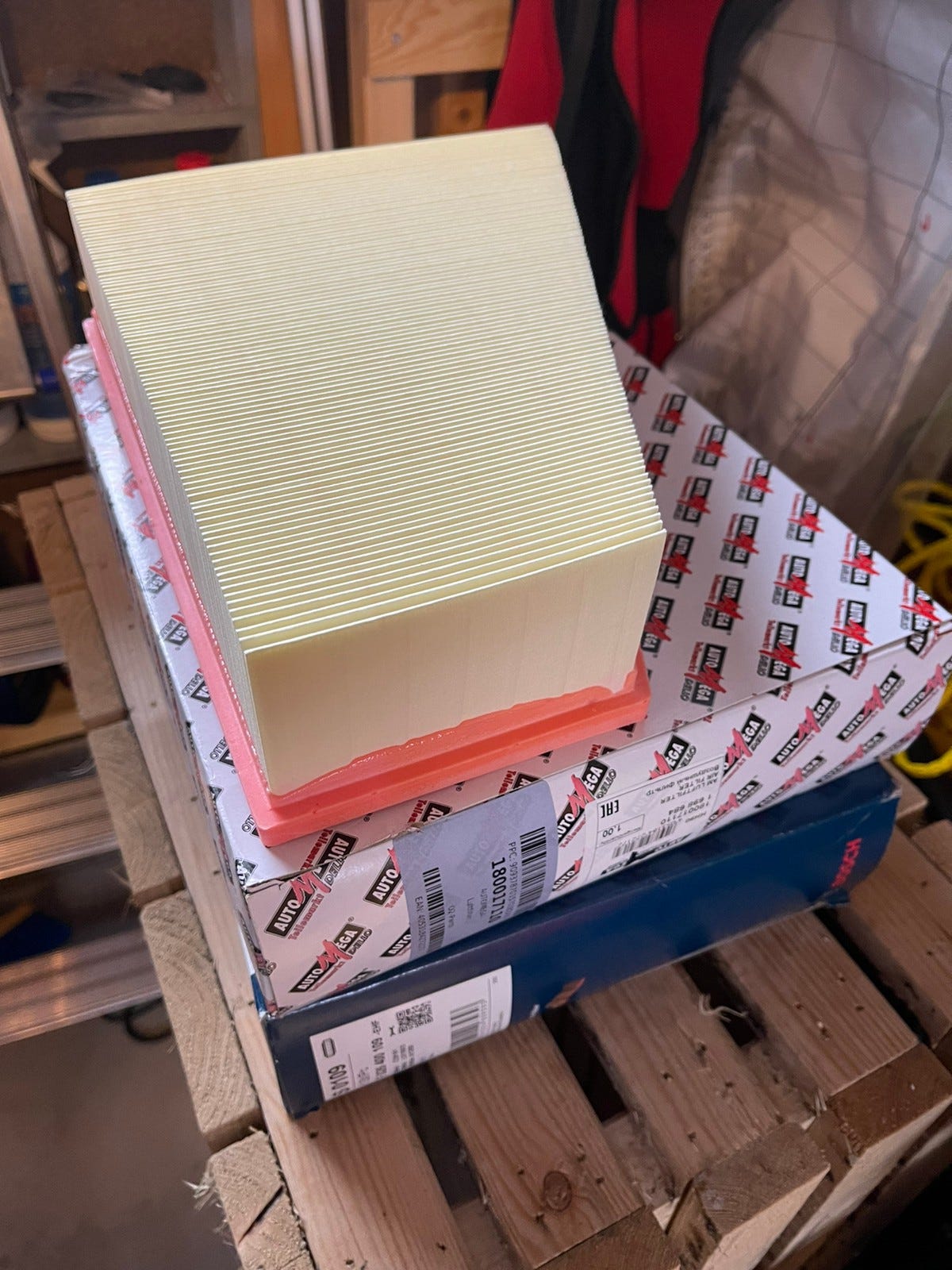 Luftfilter, dieselfilter og oljefilter til Ford 2.0 TDCI dieselmotor ...