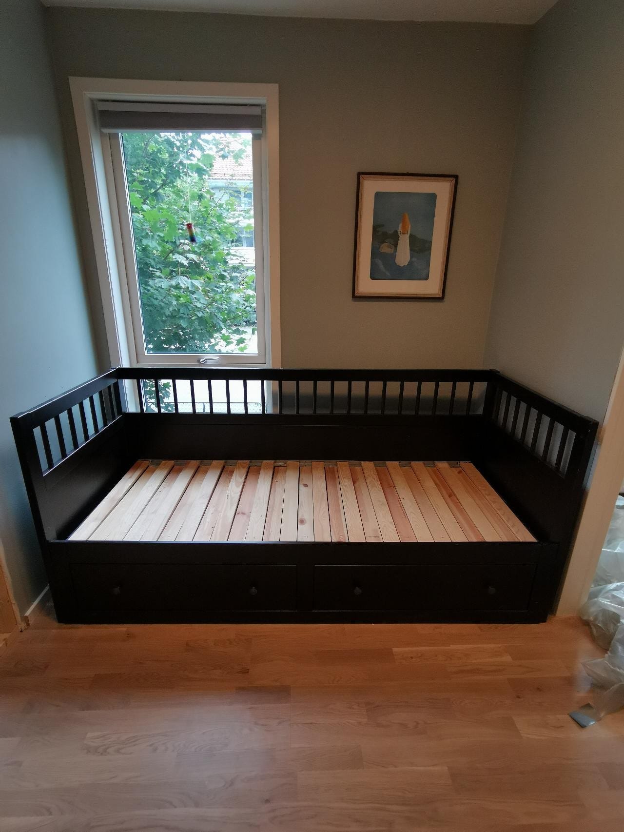 Uttrekkbar seng 80 cm sammenslått 160cm utslått | FINN-torget