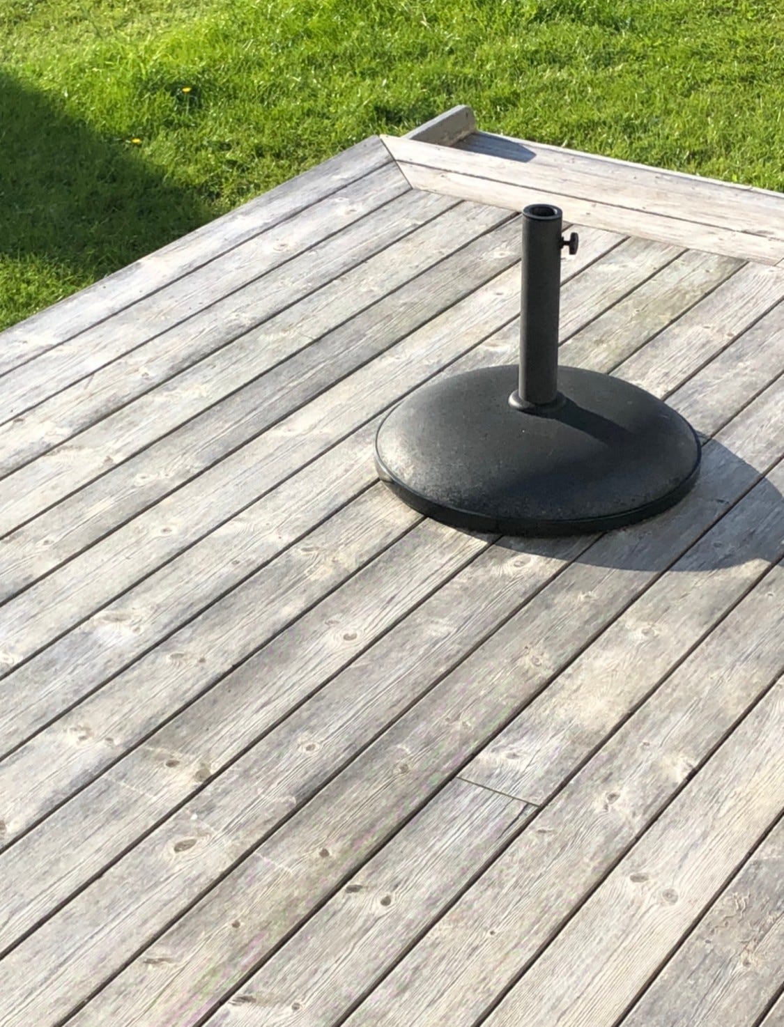 MALMFURU TERRASSEDEKKE SELGES h.b.o. 1,000,- | FINN-torget